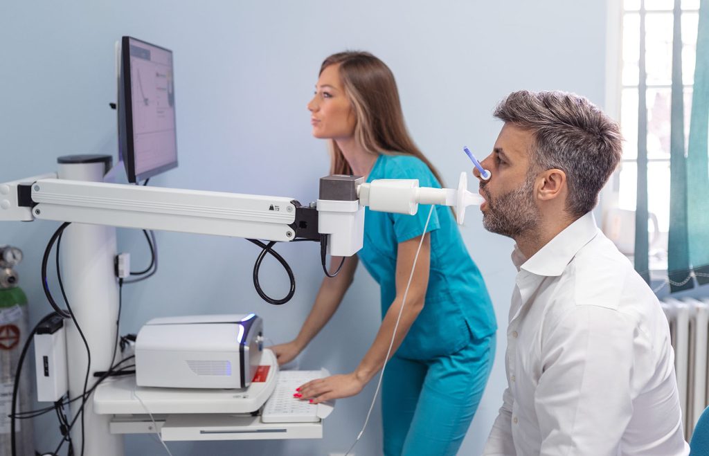 Spirometria semplice a Cuneo per misurazione della funzionalità polmonare
